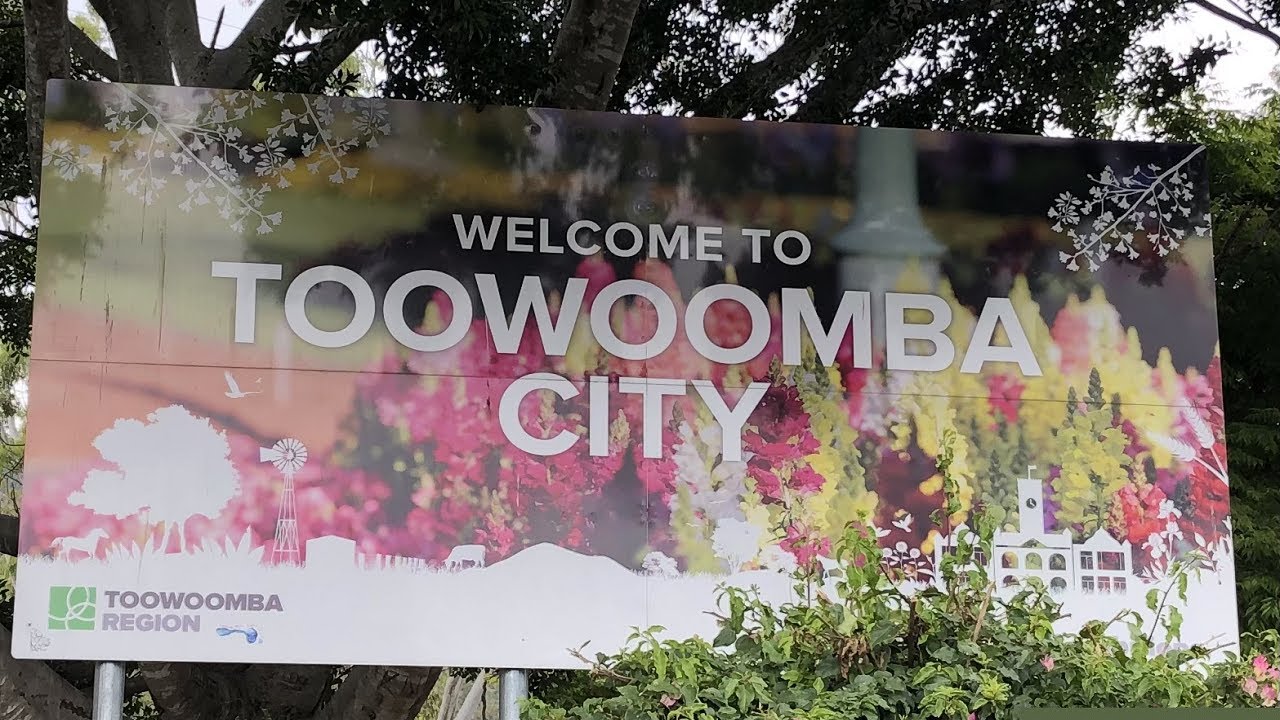 Toowoomba Queensland - A mountain city 700m above sea level - - YouTube