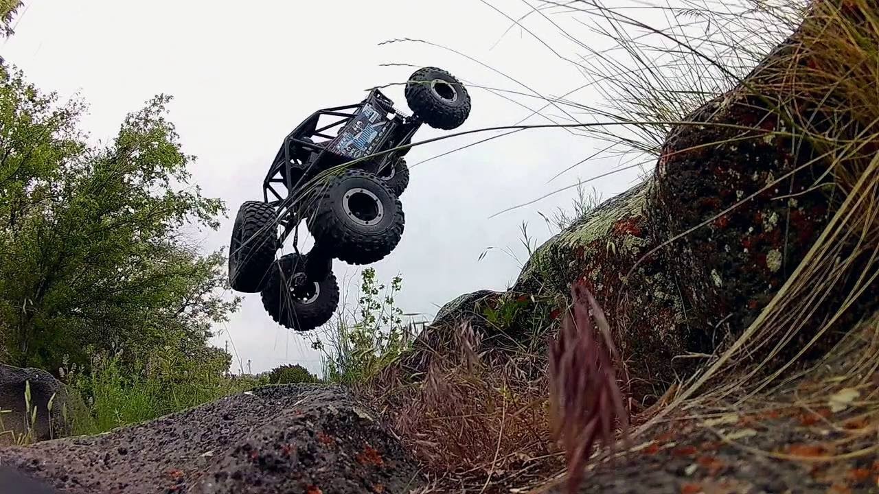 HBP1803B Rc rock crawler toy grade (adraxx 1:18 scale 2.4 Ghz) - YouTube