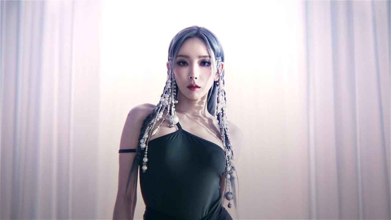 TAEYEON - INVU // edit - YouTube