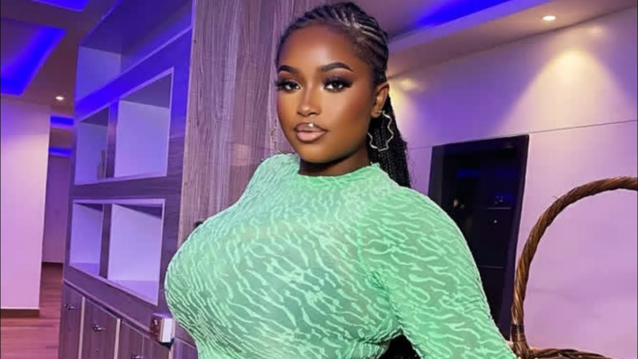 Lucir~Glamorous Plus size, Curvy Model, Wiki, Lifestyle and Biography ...