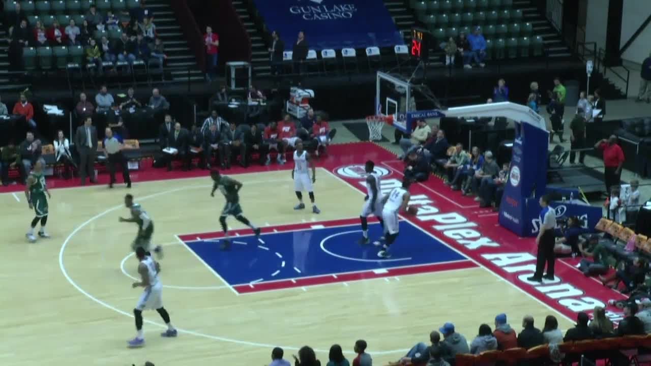 Highlights: Adonis Thomas (26 points) vs. the Blue, 1/28/2015 - YouTube