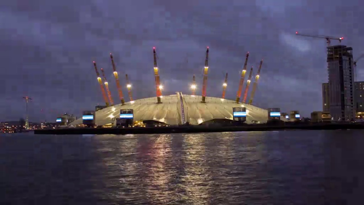 O2 Arena Timelapse - YouTube