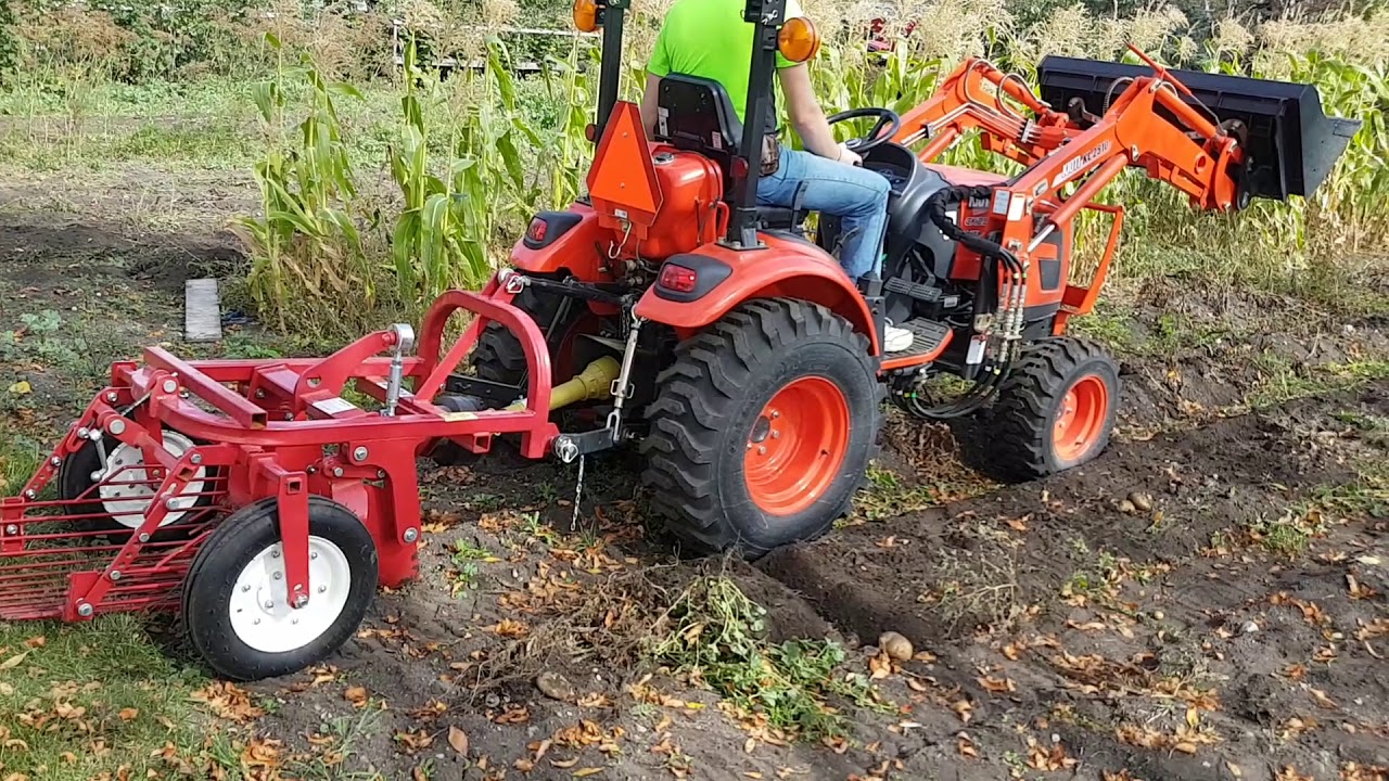 How do you use a Potato digger - YouTube
