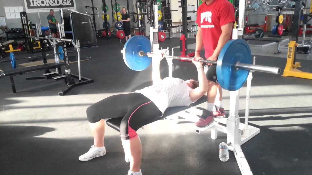 Katie Stephens benches 60kg PTC - YouTube