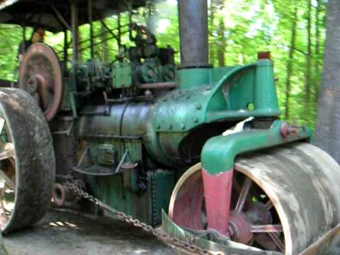 Buffalo Springfield steam roller - YouTube