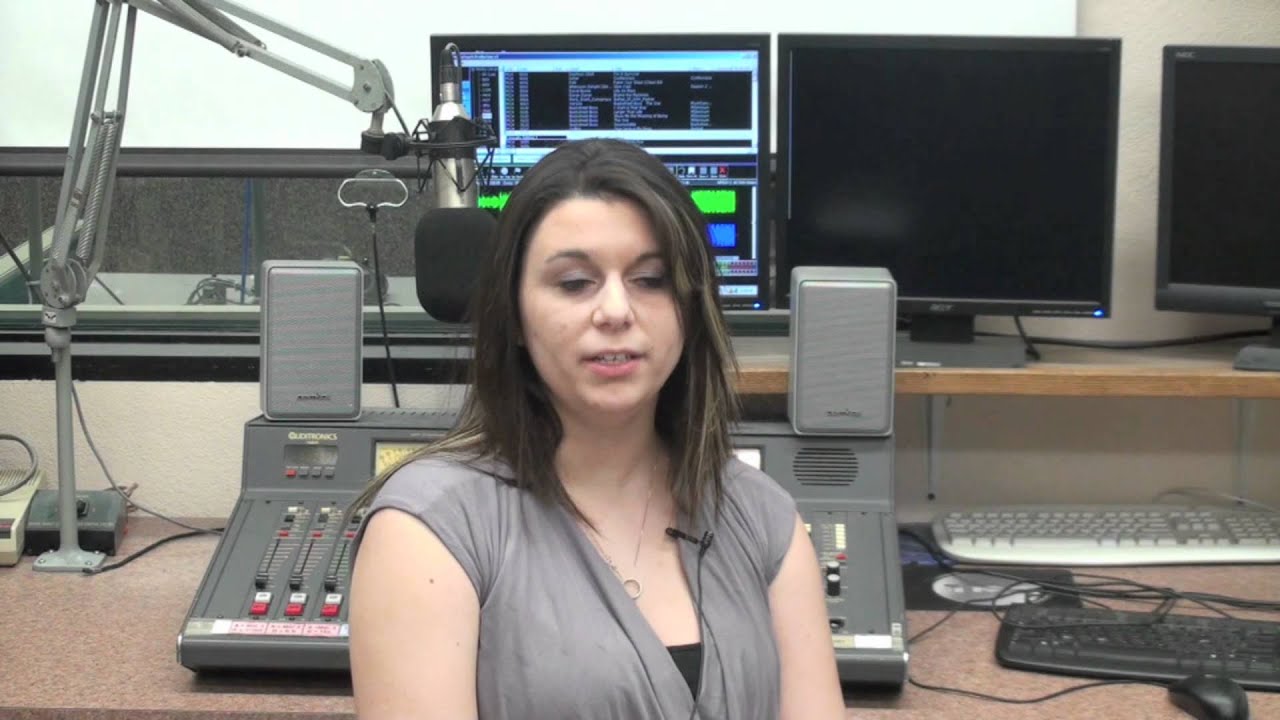 Inside the mind of a MOHAWK COLLEGE Radio Broadcasting Student - YouTube