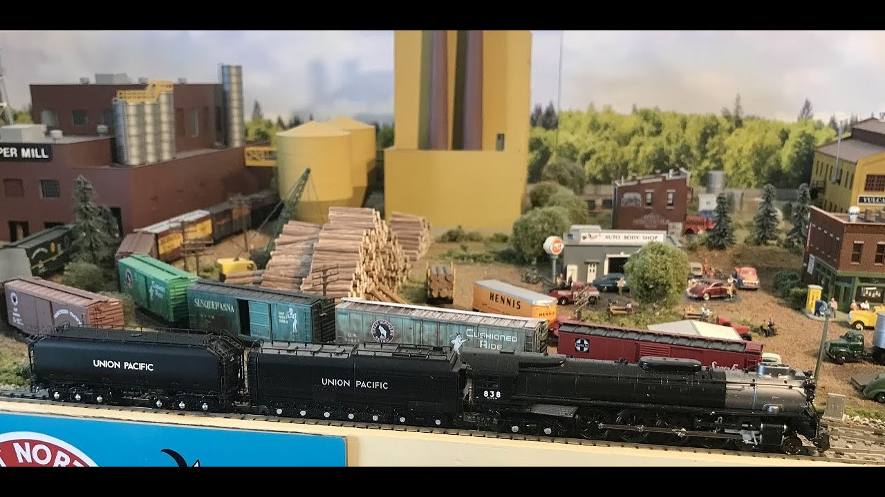 Model Trains N Scale Kato Union Pacific FEF 838 Freight Version - YouTube