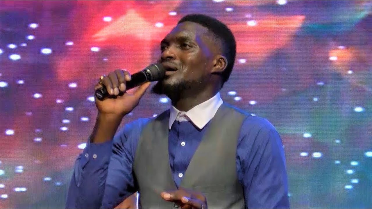 Moses Samuel - Praise and Worship Medley - YouTube