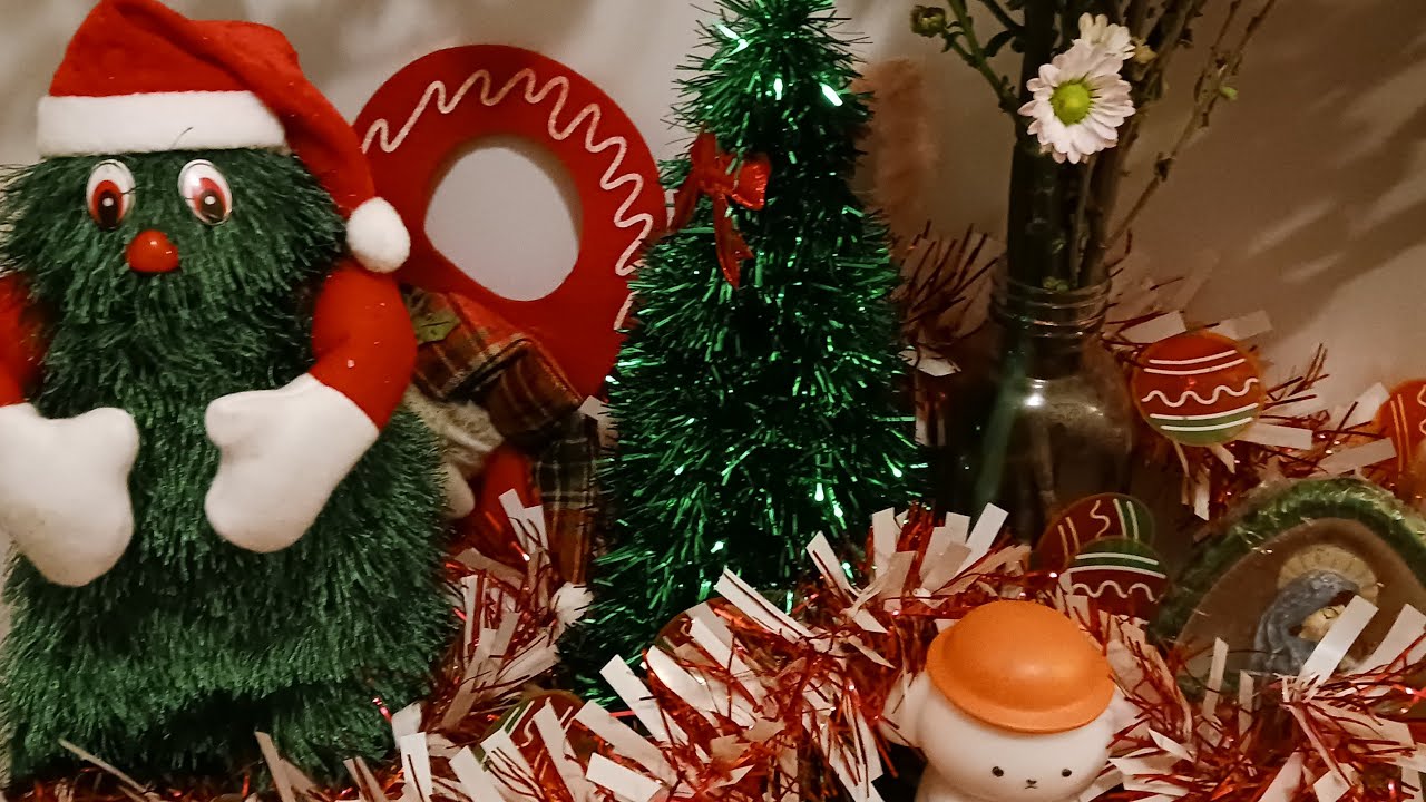 ASMR SOUNDS dancing santa decor - YouTube