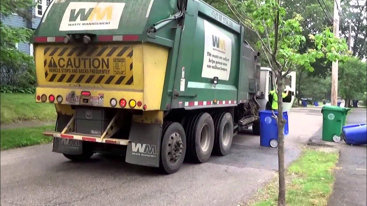 Waste Management Mack LEU Heil Durapack Python 103487 on trash - YouTube