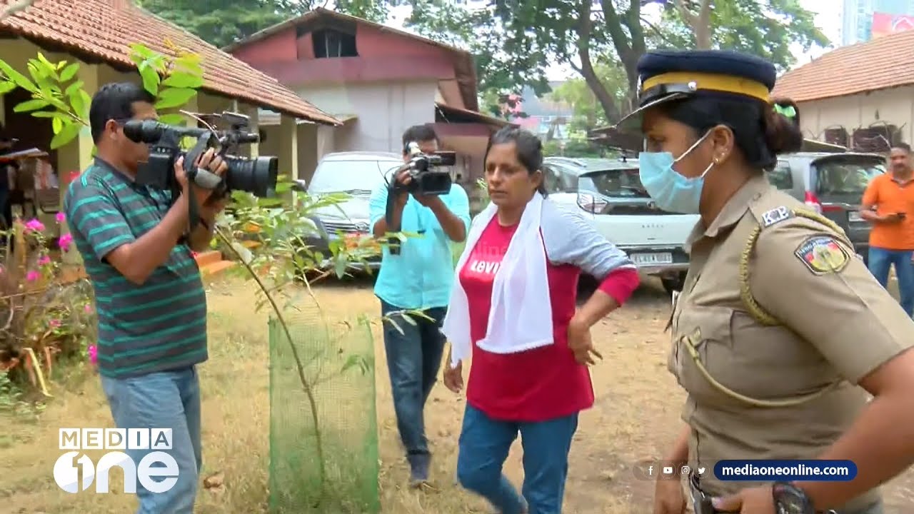 കൂടത്തായി കേസ് പ്രതി ജോളിയെ കോടതിയിൽ എത്തിച്ചപ്പോൾ... | Jolly Court ...