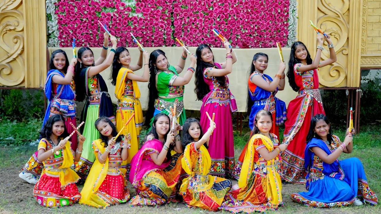 NAVRATRI DANCE VIDEO | GARBADANCE | DANDIYA NIGHT DANCE PERFORMANCE ...