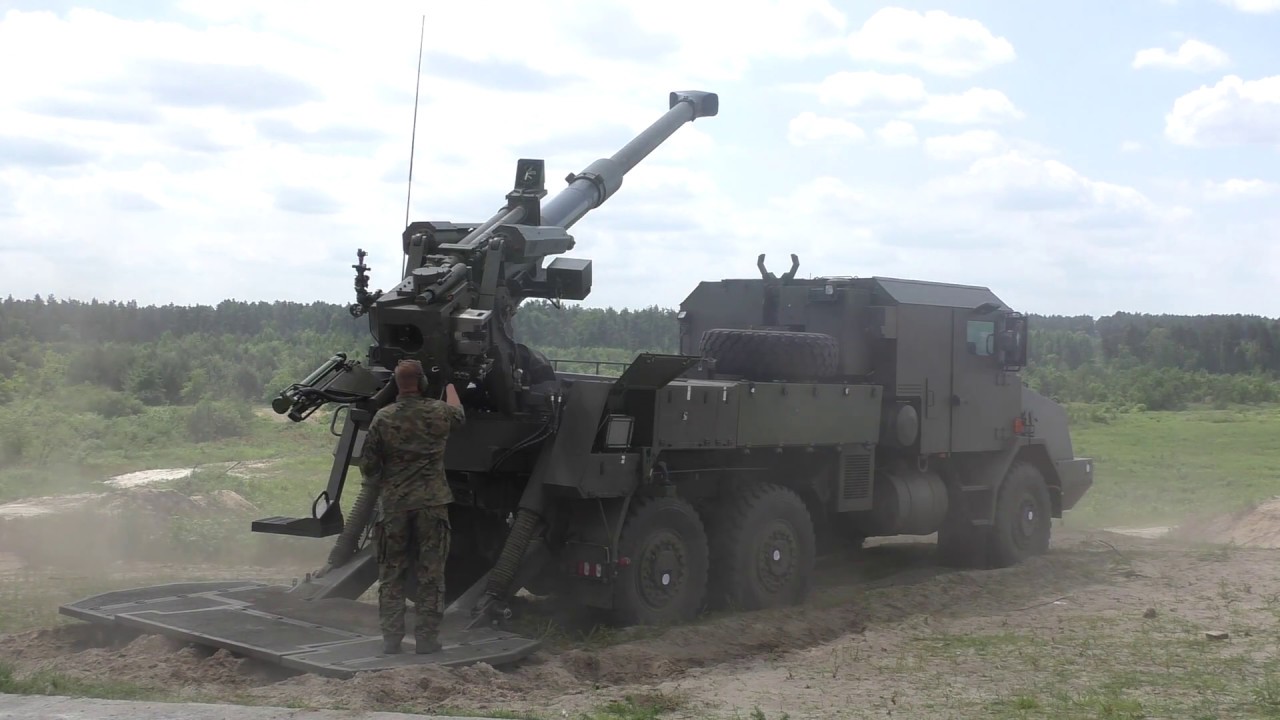 HSW S.A. na MSPO 2017 - Defence 24 - YouTube