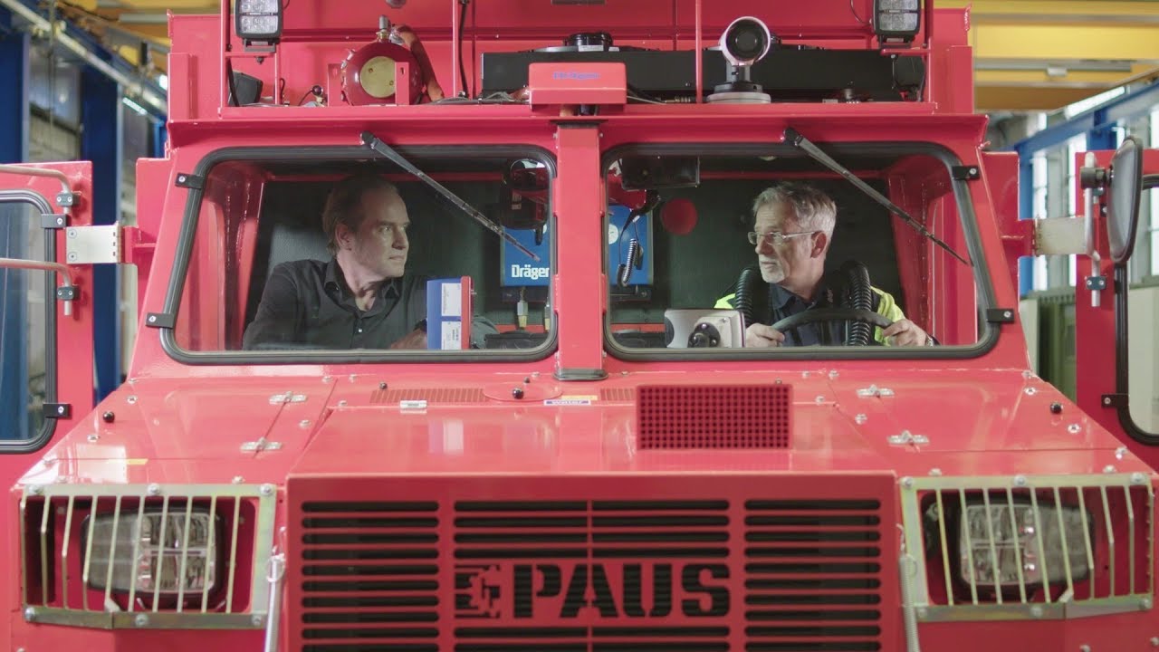 MRV9000 - The Cockpit - YouTube