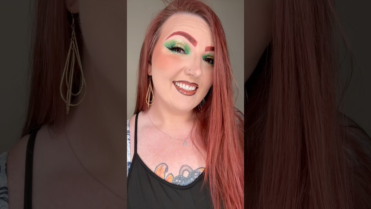 St Patrick’s day makeup 🍀 👀💄 #makeuptransition #makeup #stpatricksday # ...