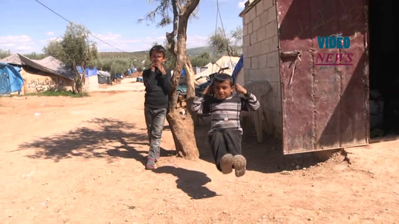 Syrian refugees in Atme refugee camp - YouTube