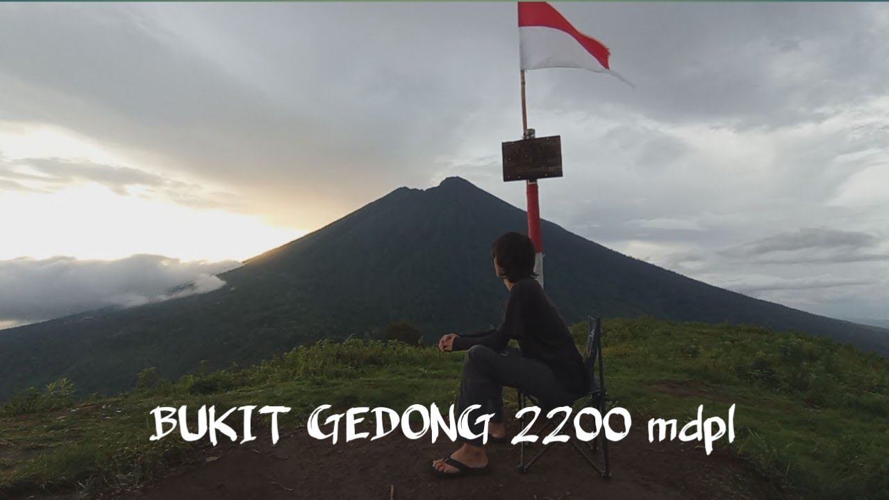 SOLO CAMPING BUKIT GEDONG || SEMBALUN LOMBOK - YouTube