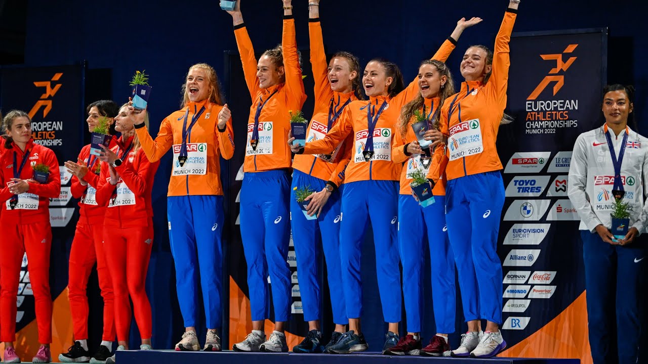 4x400 meter vrouwen vieren Europese titel - YouTube