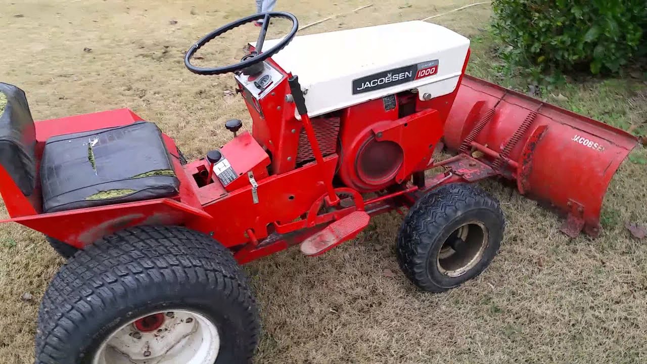 1966 Jacobsen chief - YouTube