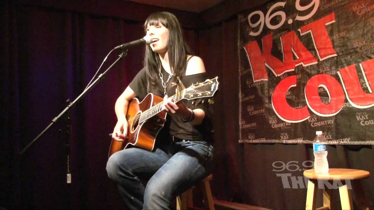 Marlee Scott - Planet Of Your Own (96.9 The Kat Exclusive Performance ...