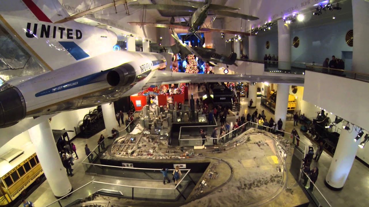Full Scale Airplanes in Chicago Museum of Science - YouTube