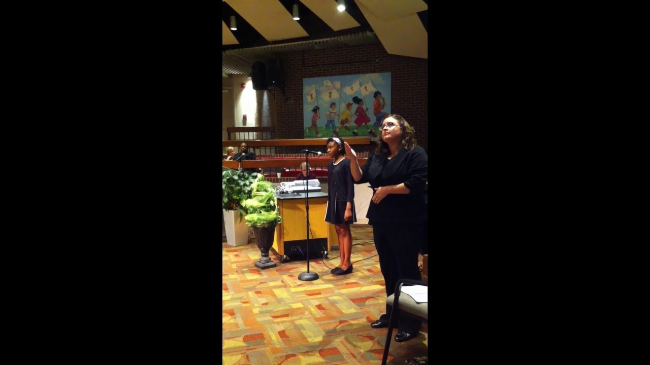 Ave Maria Schubert by 11yo Anne-Marie with sign language - YouTube