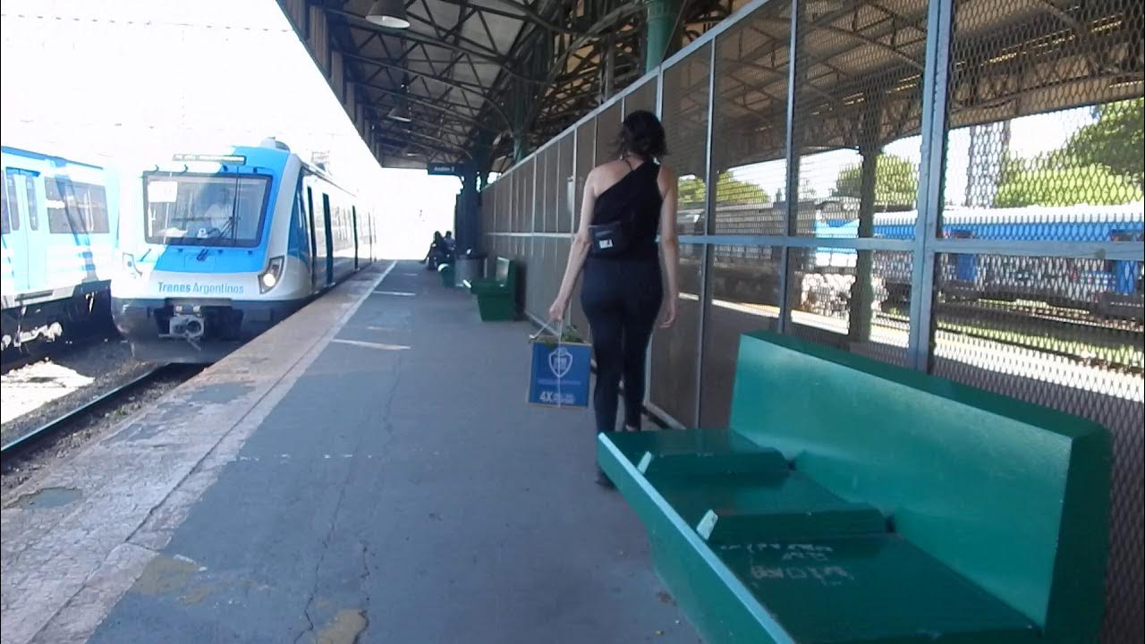 un csr zhuzhou en la estacion de temperley - YouTube