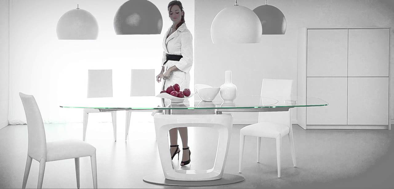 Stol Calligaris Orbital by Pininfarina - YouTube