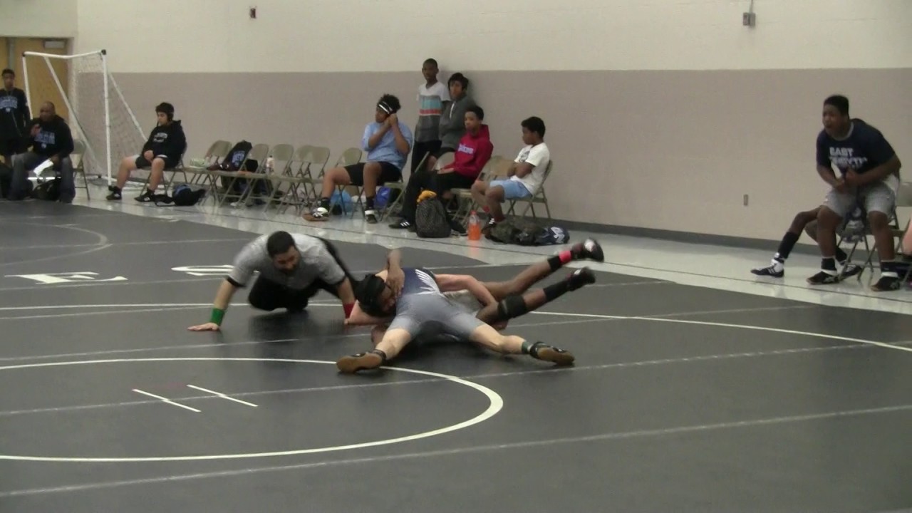 Jay Roberts Dominates his RJR opponent - YouTube