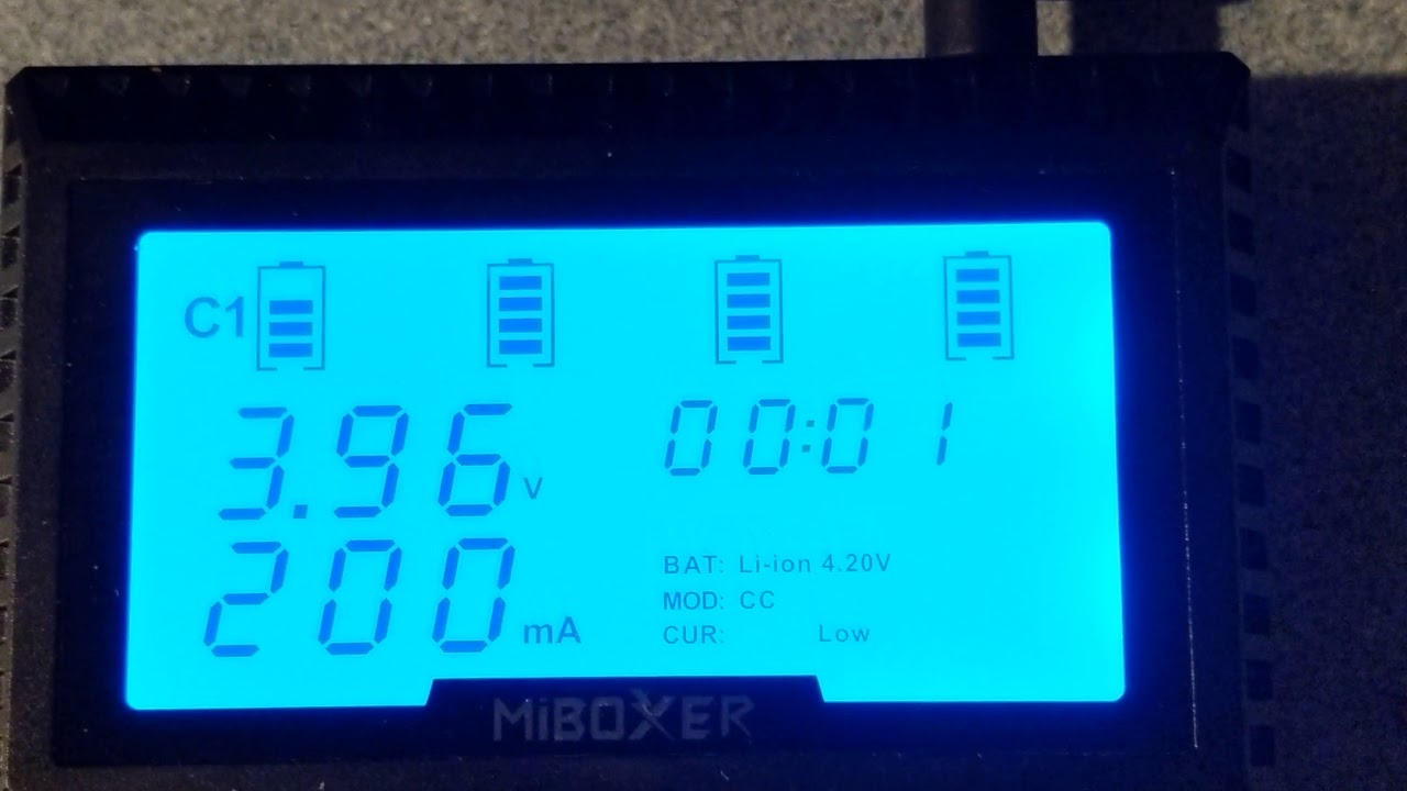 Miboxer C4 18650 Battery Discharge mAh meter - YouTube