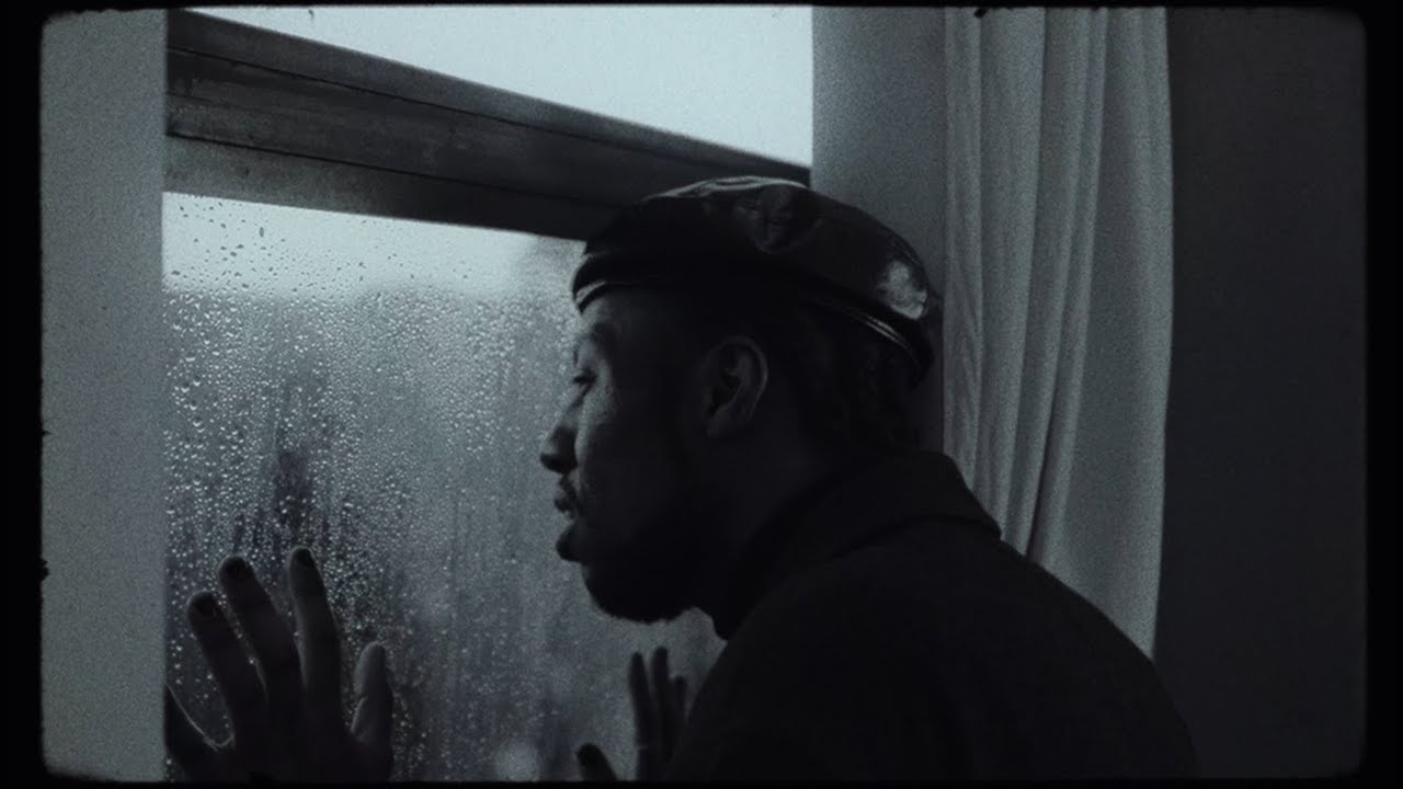 MOONGA K. & Nkosilathi — be mine (visualizer) - YouTube