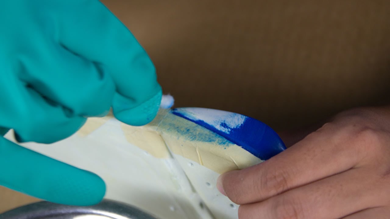 Preparing Air Jordan 4 Midsole for Repainting - YouTube