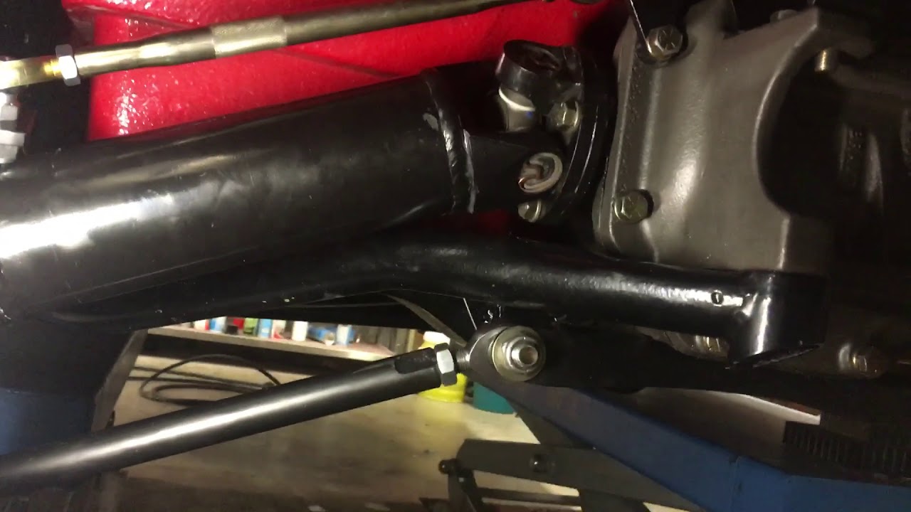 Corvette C2 6-link rear axle ride tech - YouTube