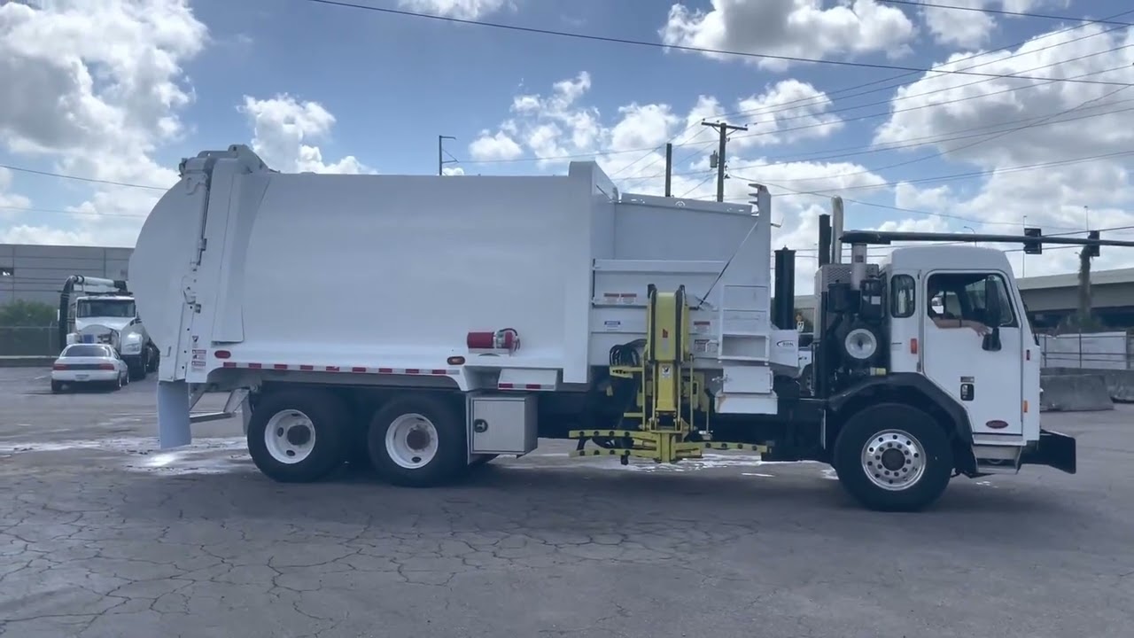 2015 Peterbilt 320 31 yd New Way Side Loader Garbage Truck - 108152 ...