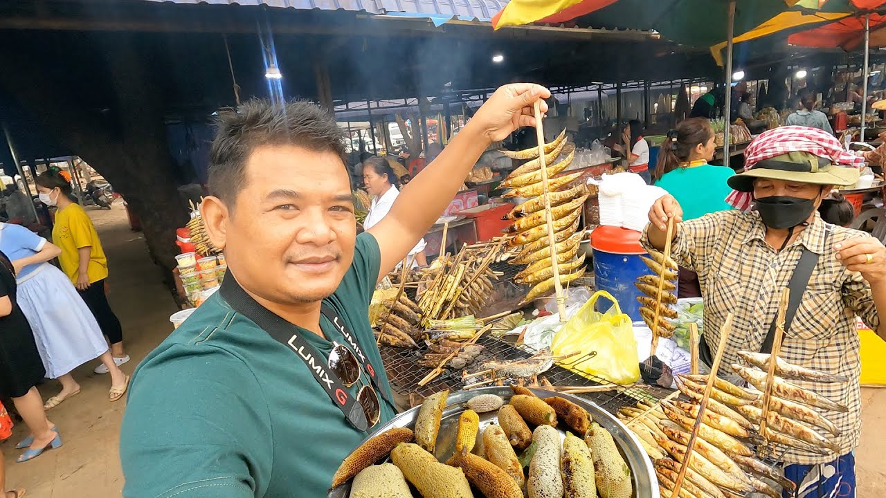 Amazing Street Food Walking Tour: Honeycombs, Grilled Frogs, Fish ...