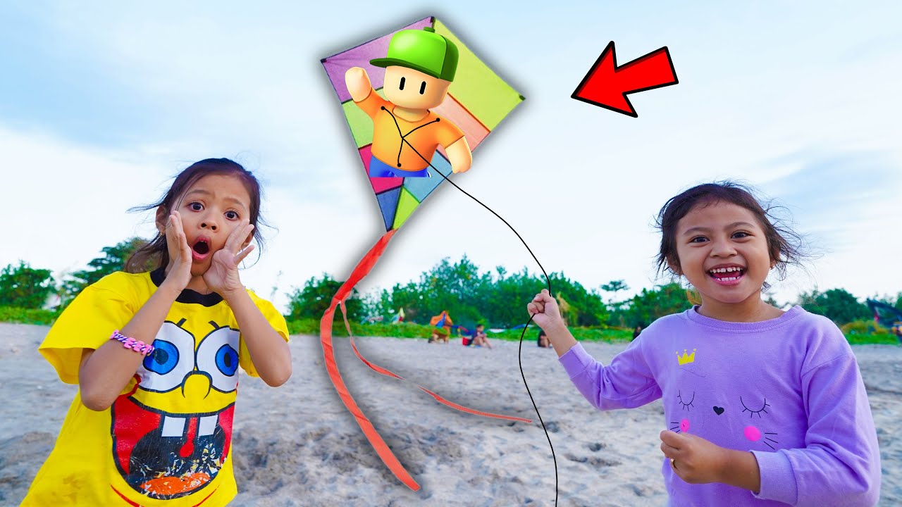 ALUNA DAN AMANDA MAIN LAYANGAN STUMBLE GUYS DI PANTAI SAMBIL BERENANG‼️ ...