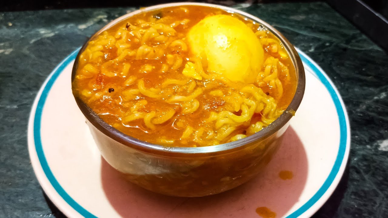 Easy egg maggi recipe | How to make spicy soupy egg maggi recipe - YouTube