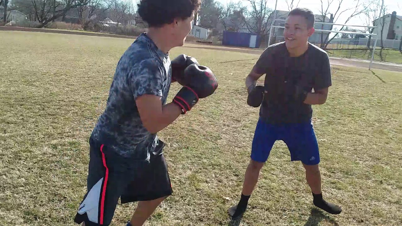 street boxer vs wrestler mma fight - YouTube