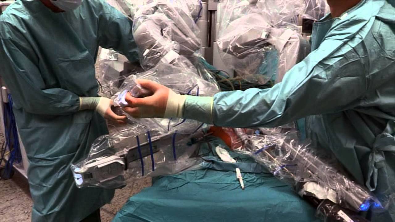 PROSTATECTOMIE deel 1 (robot assisted laparoscopic prostatectomy) - YouTube