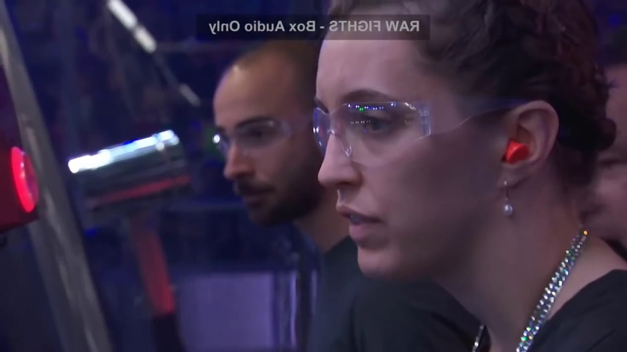 TOP 10 WORST FIGHTS IN BATTLEBOTS - YouTube