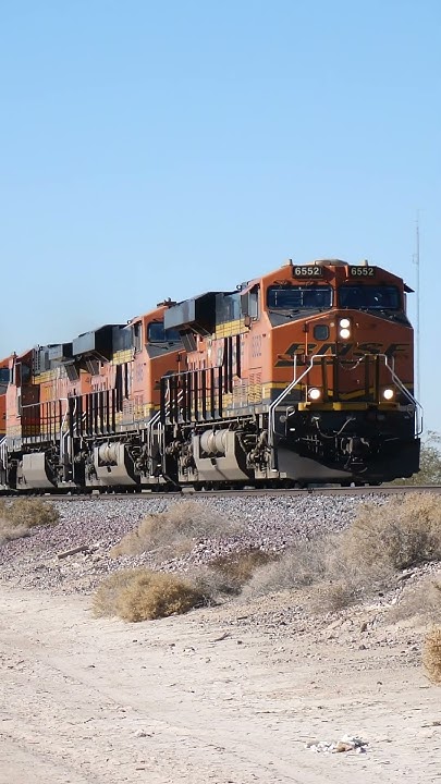 RAILFANNING SHORTS BNSF 6552 EB MP 725 NEEDLES SUB 12-12-2023 #freighttrain #railway #railroad ...