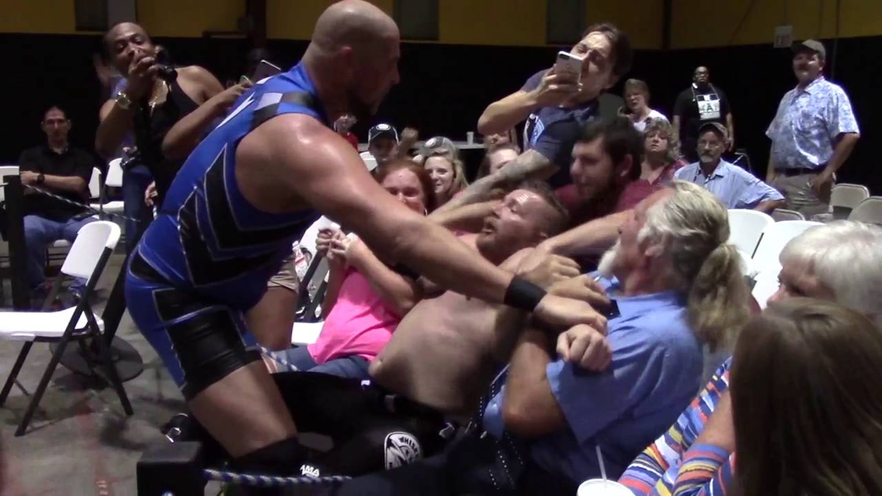 For the Fans: Zane Stevens vs Logan Creed - YouTube
