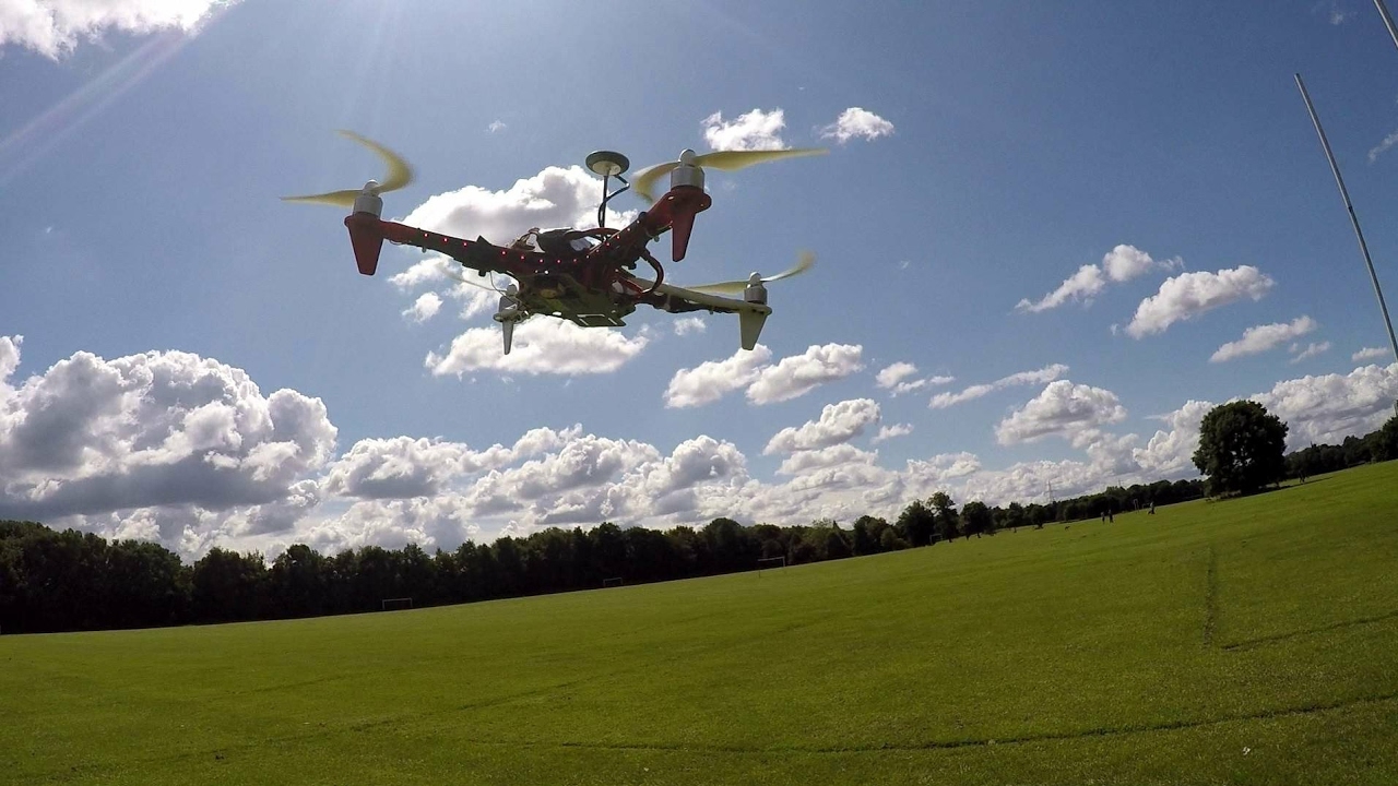 DIY DRONE DJI F450 - YouTube