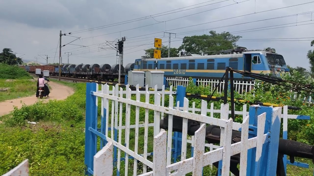 Train Vlog Video 2022 | Mall Gari Super scene | Train gari | Train ...