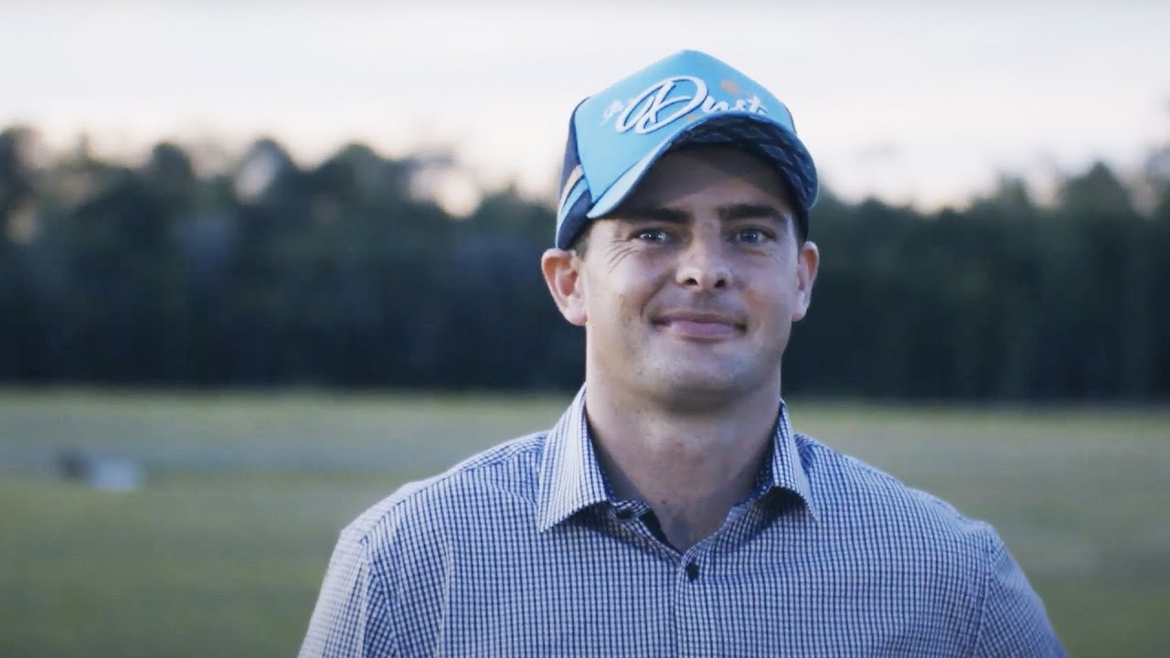 Seeing things from a new angle: Richard Tonkin's story - YouTube