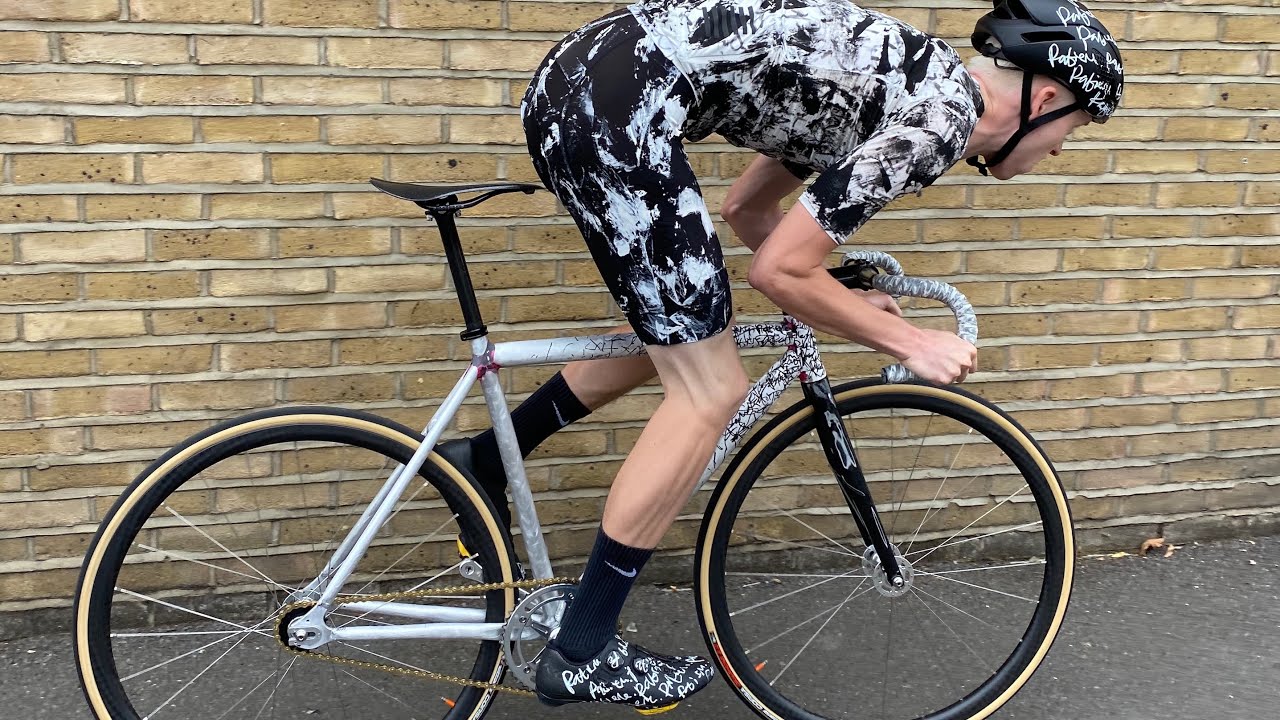 ULTRA stiff dream Track Bike build - YouTube