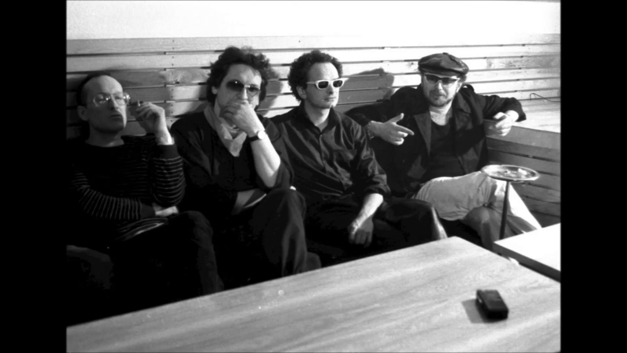 Perfect - Golly Gee The Ball is Rolling / What for (1990) - YouTube