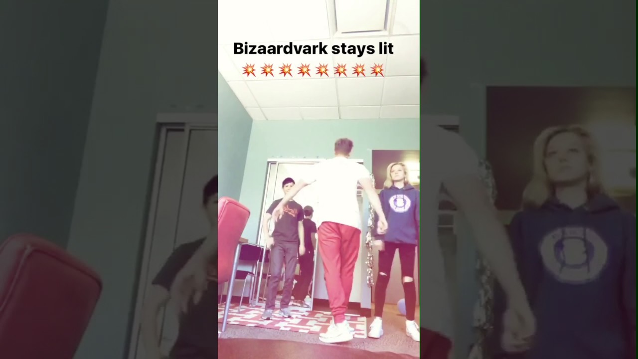 Jake Paul dancing with Bizaardvark cast - YouTube