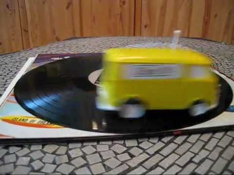 Tamco Soundwagon (Vinyl Killer) Recordplayer VW T1 Bus - YouTube