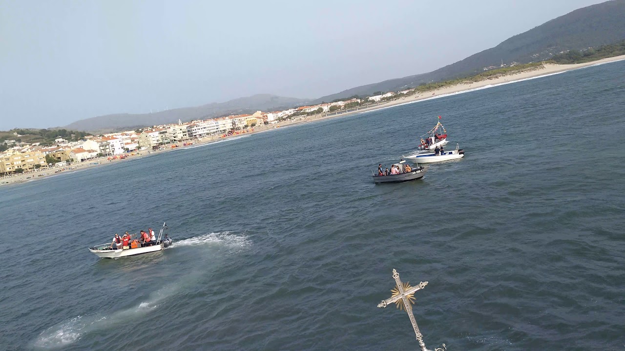 Chegada Sra da Insúa a Vila Praia de Âncora - YouTube